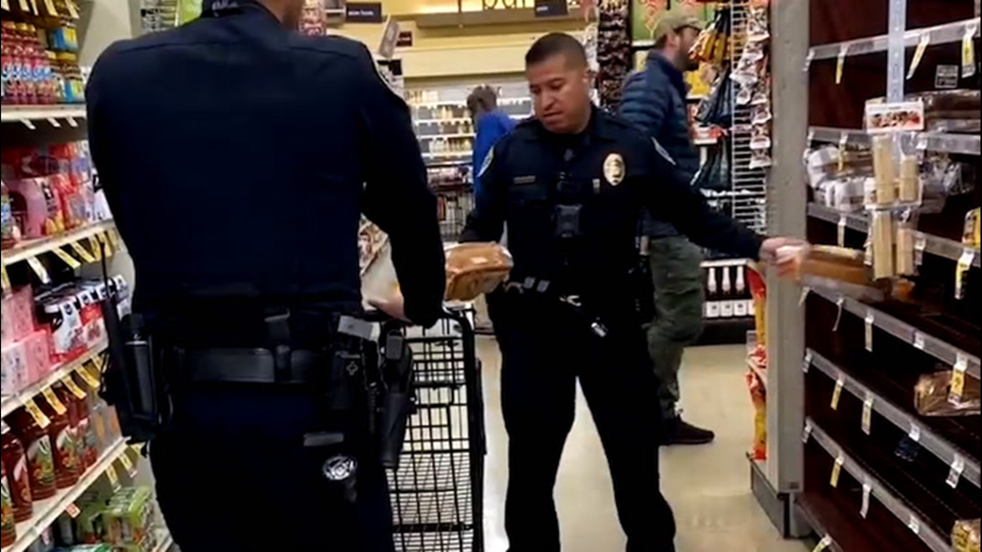 Police help deliver groceries and Chinese food to an elderly man ...