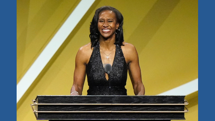 Tamika Catchings embraces a new WNBA spotlight as a USA Network ...