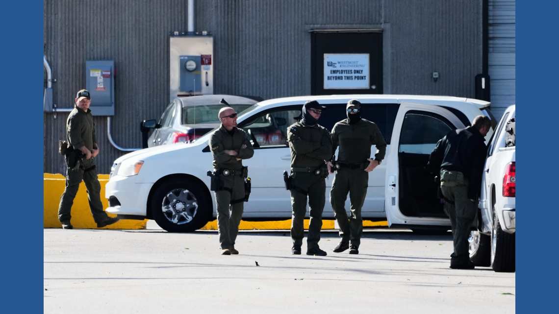 With Supreme Court decision still pending, judge extends block on Guard ...