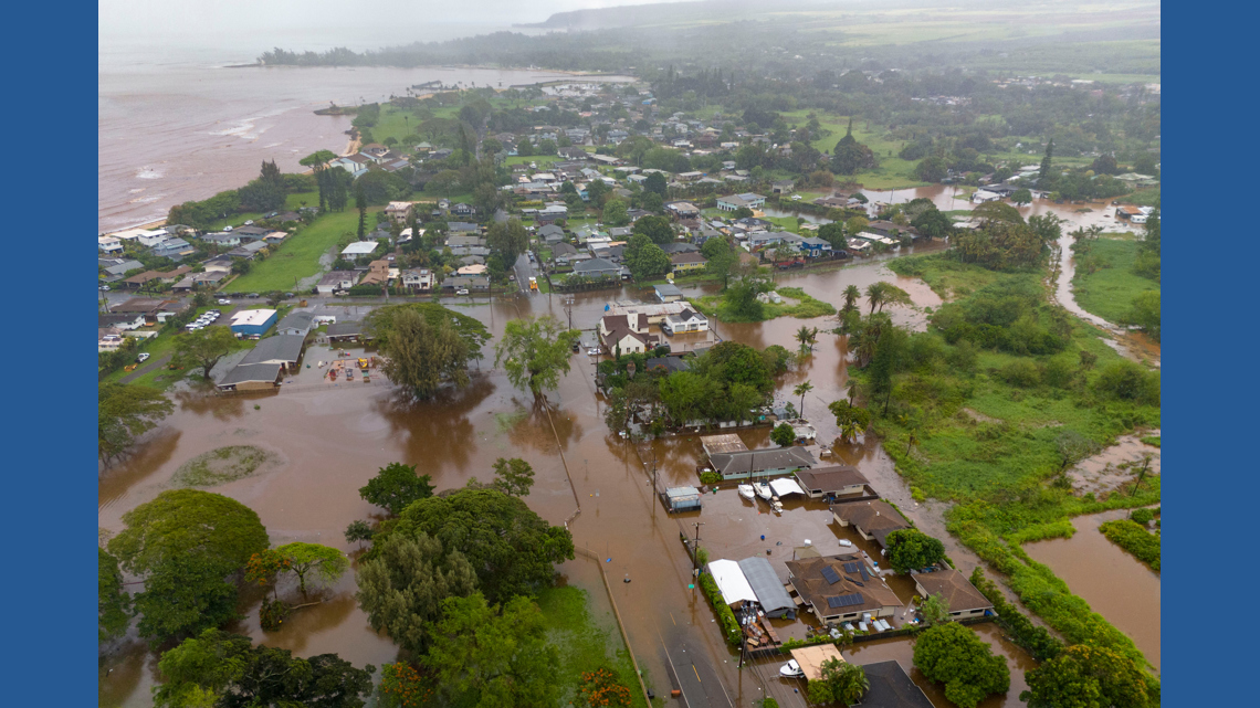 Flying blind: Honolulu officials held off evacuations as North Shore ...