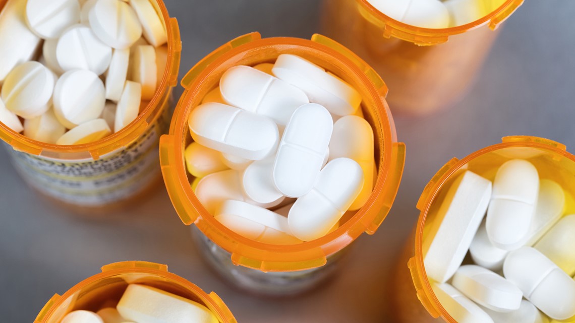 New lung, prostate, colon cancer drugs make headway | 9news.com