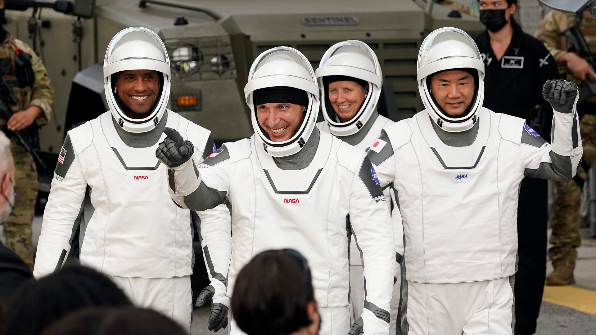 SpaceX rocket launch: 4 astronauts headed to Space Station | 9news.com