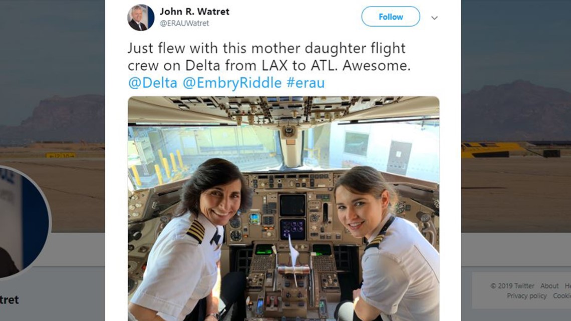 Delta has mother-daughter flight crew, and that's extremely rare ...