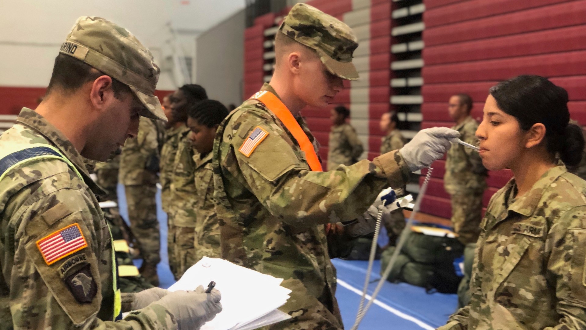 Military recruiting struggles as enlistment stations close | 9news.com