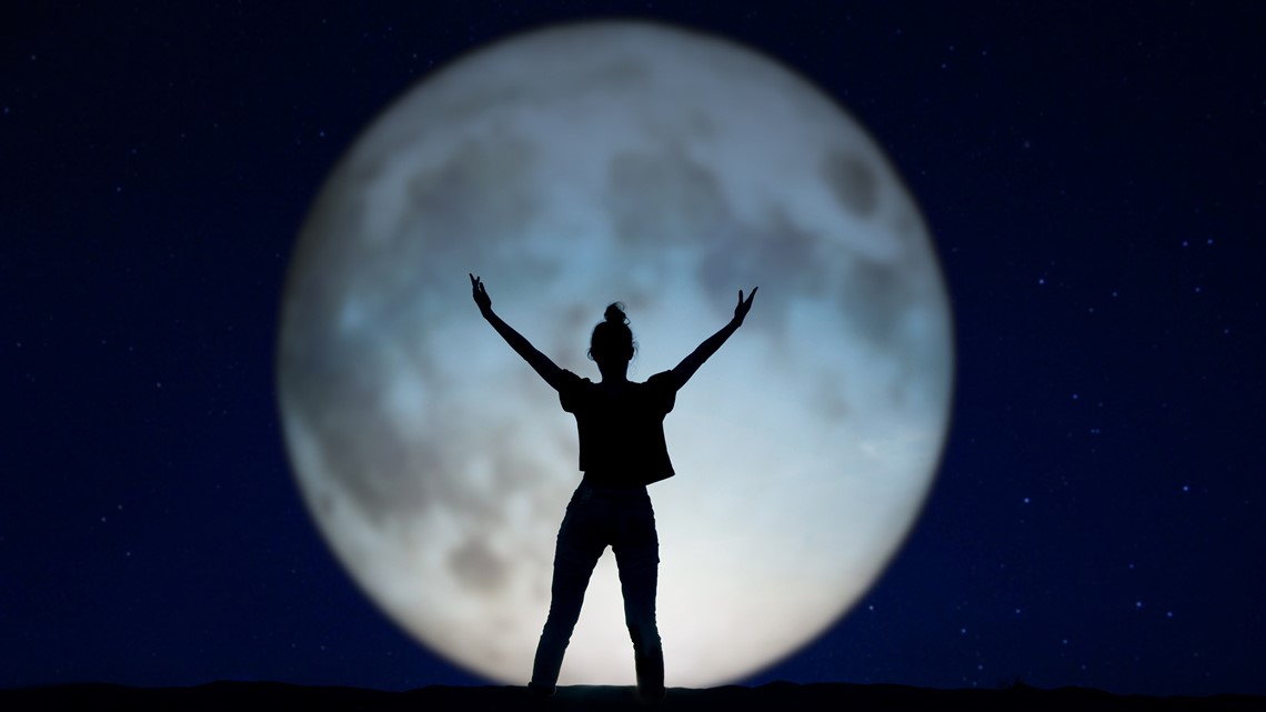 Seasonal blue moon coming Saturday. Here's what that means. | 9news.com