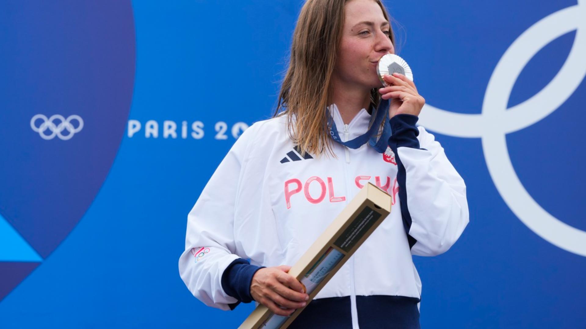 What's in the box Paris Olympics medalists get? | 9news.com