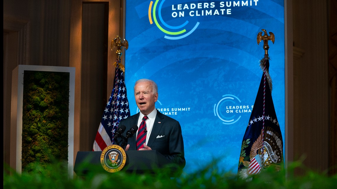 Billionaires, CEOs brought in for climate change summit | 9news.com