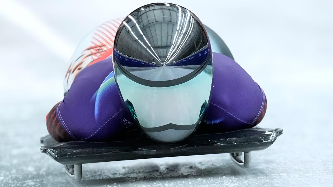 How do sliders control a skeleton sled? | 9news.com