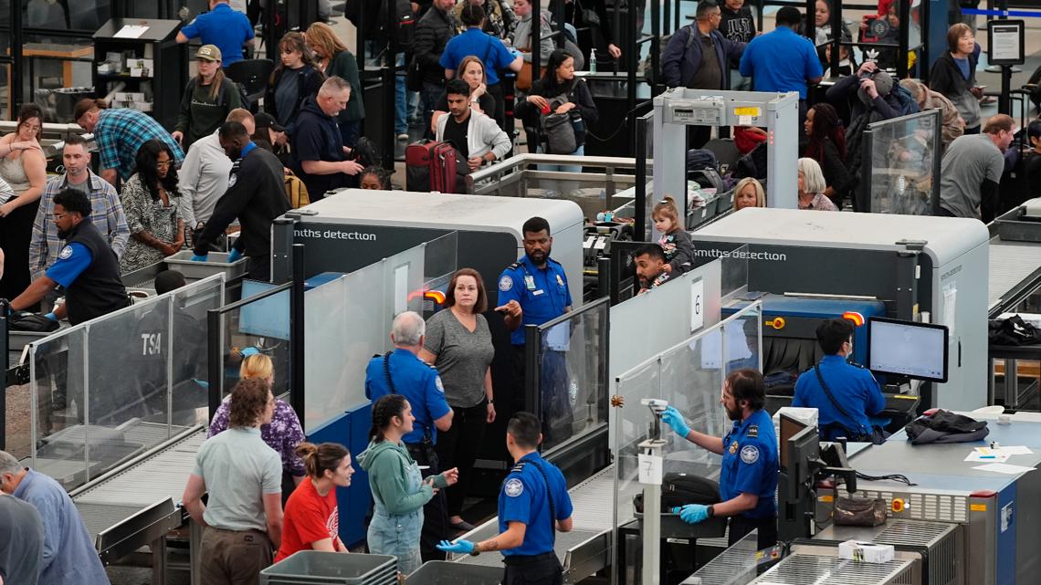 TSA expects record Thanksgiving travel: Which will be busiest? | 9news.com