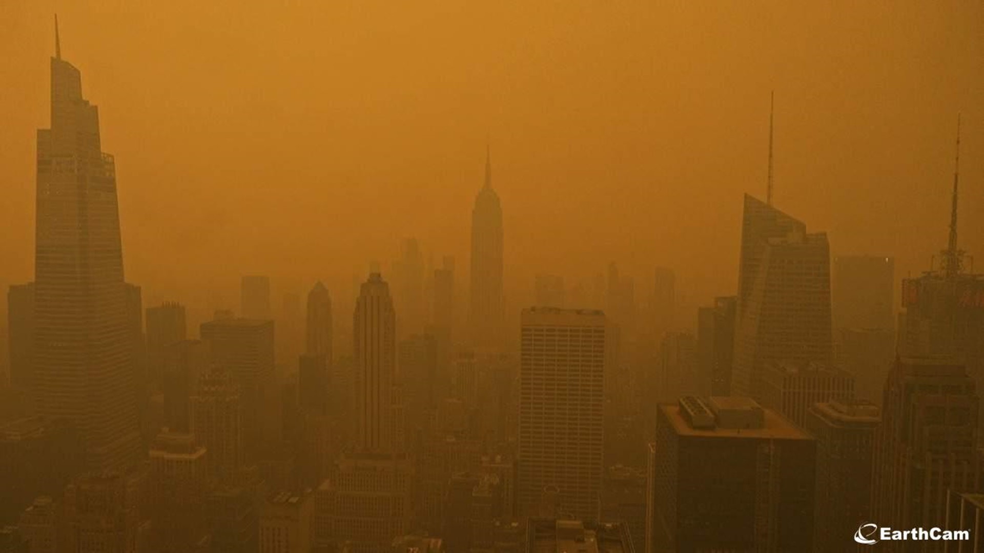 Photos: Wildfire smoke engulfs NYC in orange haze | 9news.com