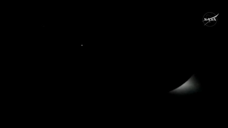 Artemis II crew witnesses total solar eclipse during moon flyby ...