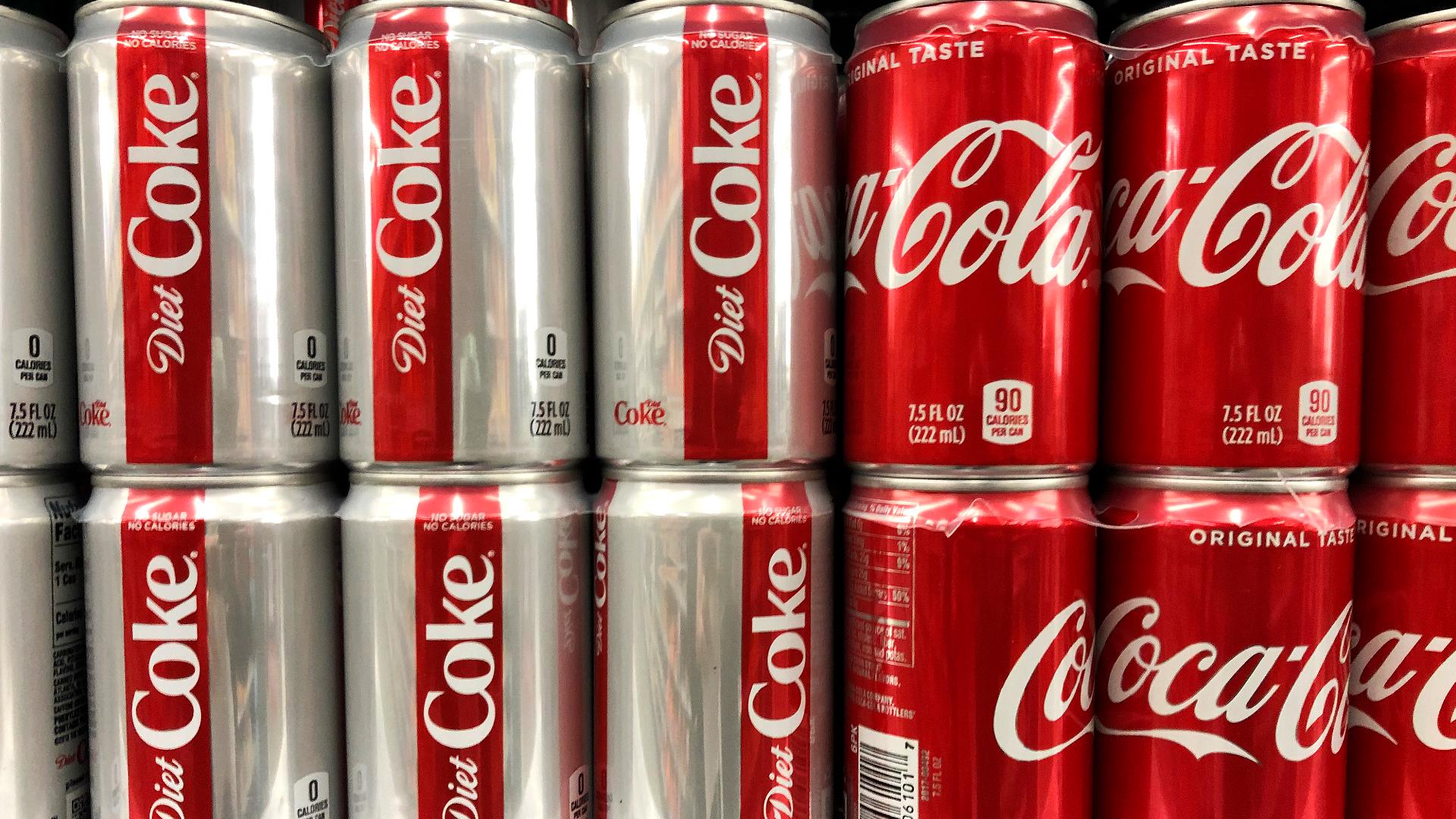 Trump says Coca-Cola will use cane sugar in US-sold products | 9news.com