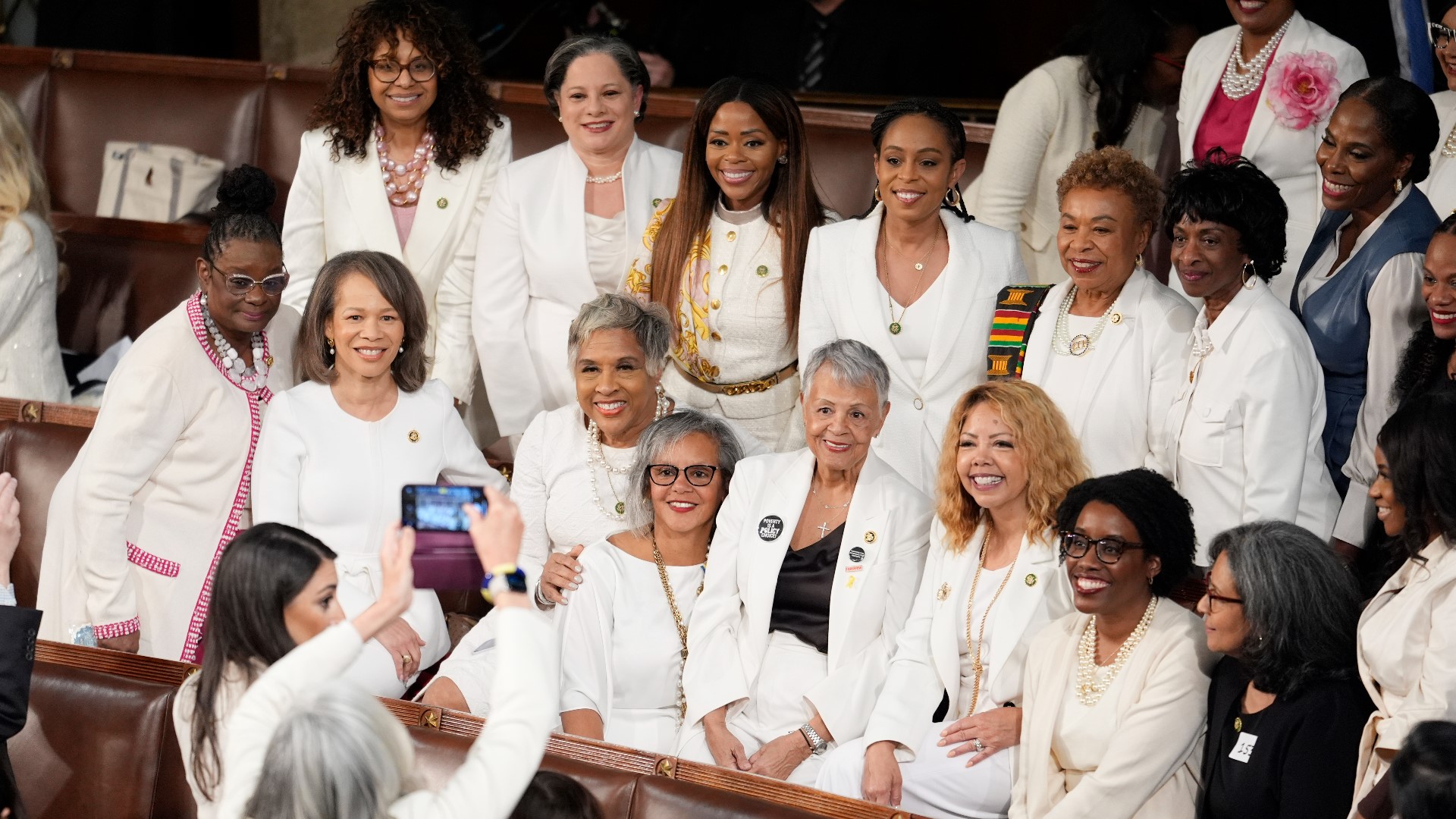 Why are Democratic women wearing white to this year’s State of the ...
