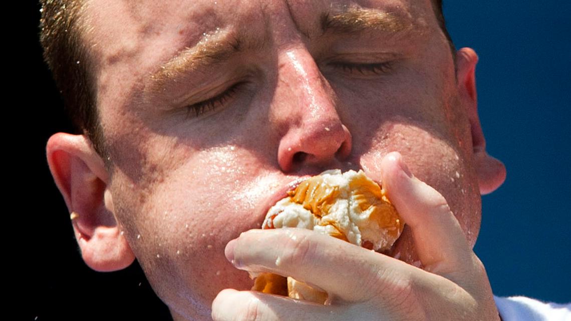 Joey Chestnut wins Netflix hot dog eating competition Sept. 2 | 9news.com