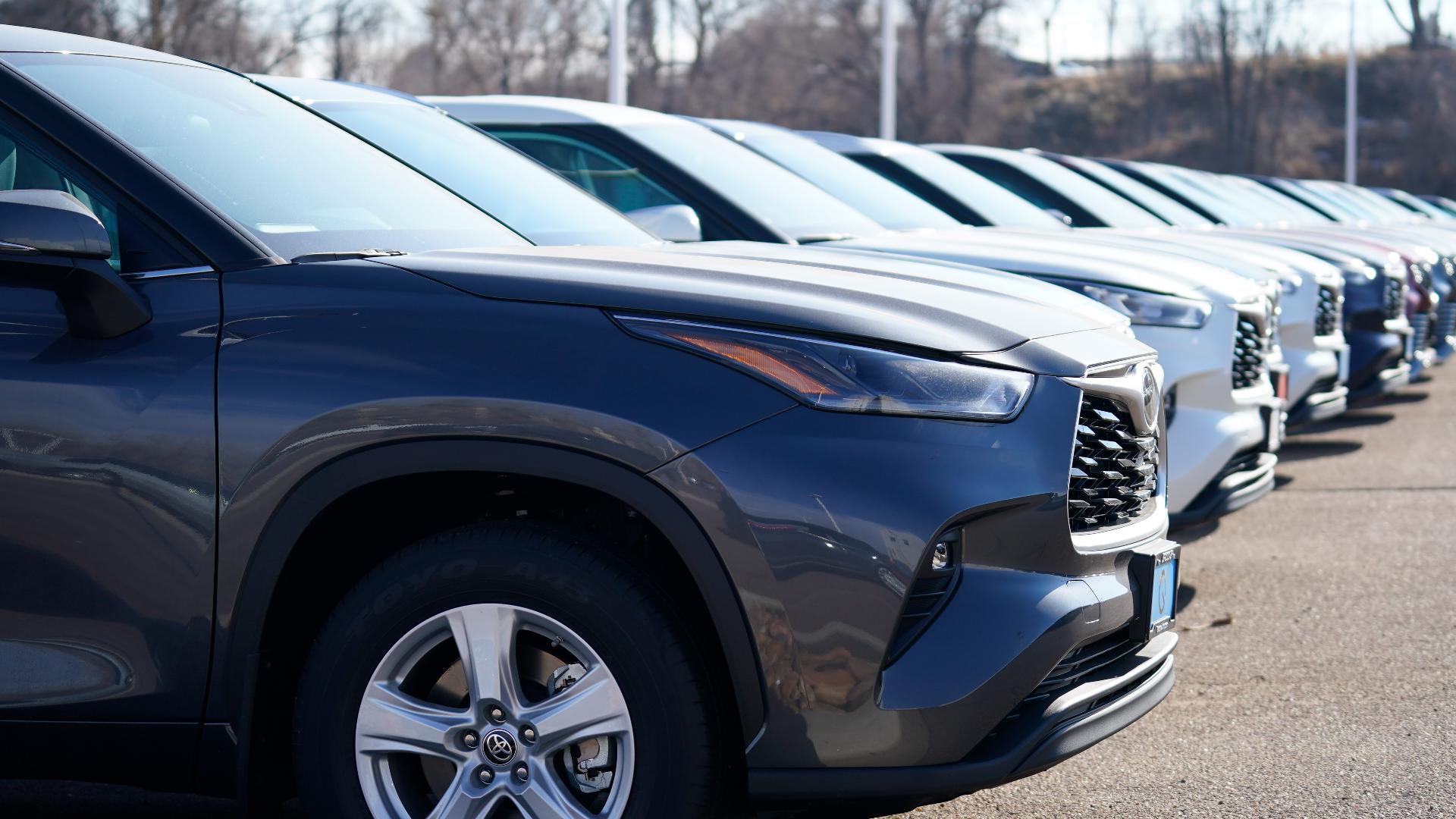 Toyota recalls more than 550,000 SUVs over seat back defect | 9news.com