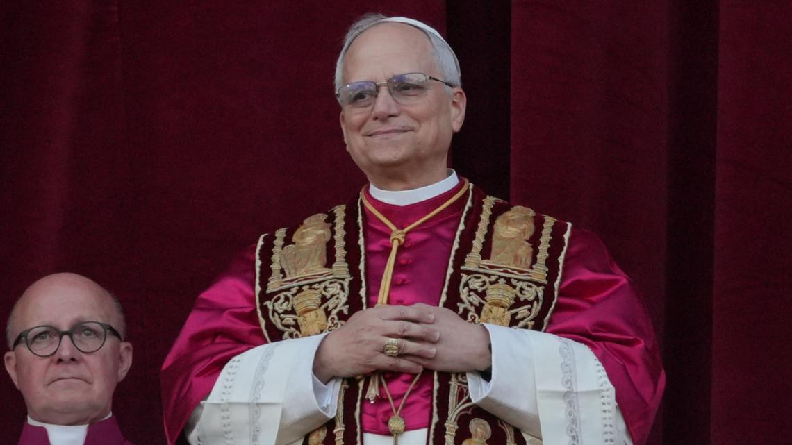 Cubs or Sox? Chicago questions baseball loyalties of new pope | 9news.com