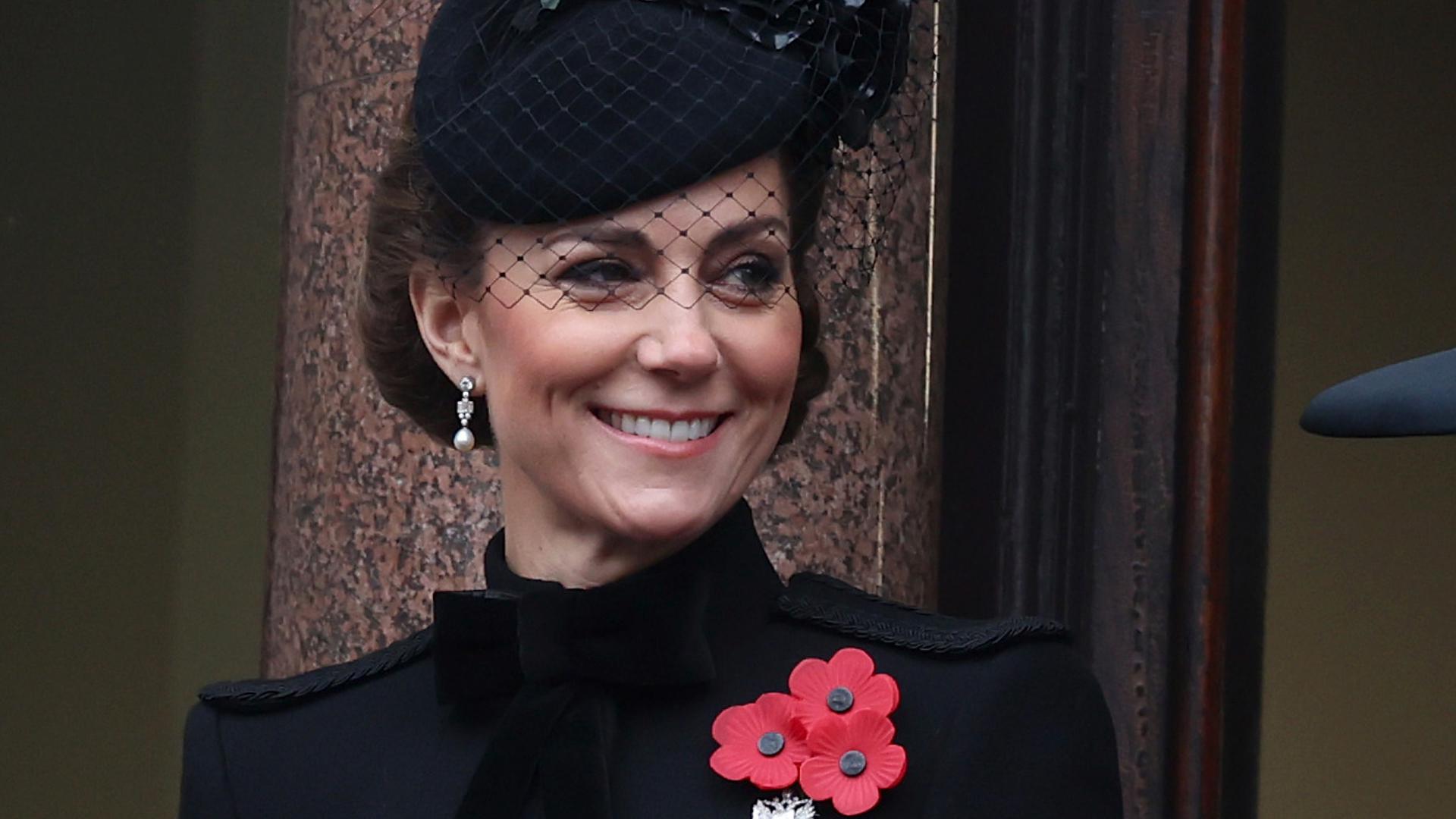 Kate marks Remembrance Sunday along with King Charles III | 9news.com