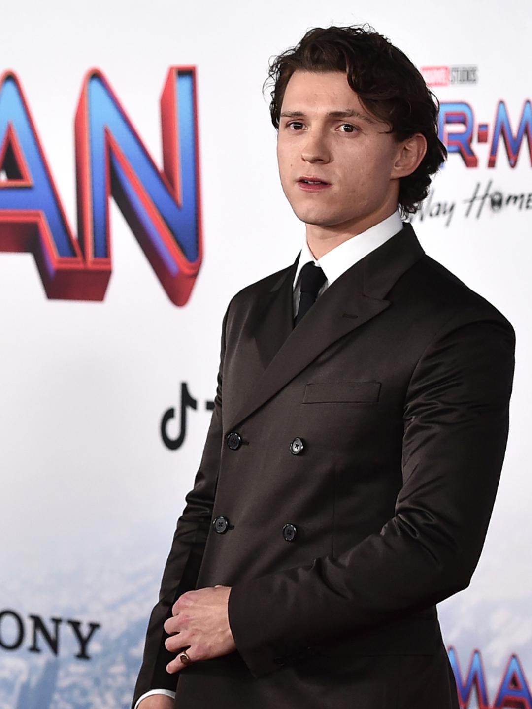 Who is 'Man-Spider'? Marvel's new Spider-Man trailer hints at big ...