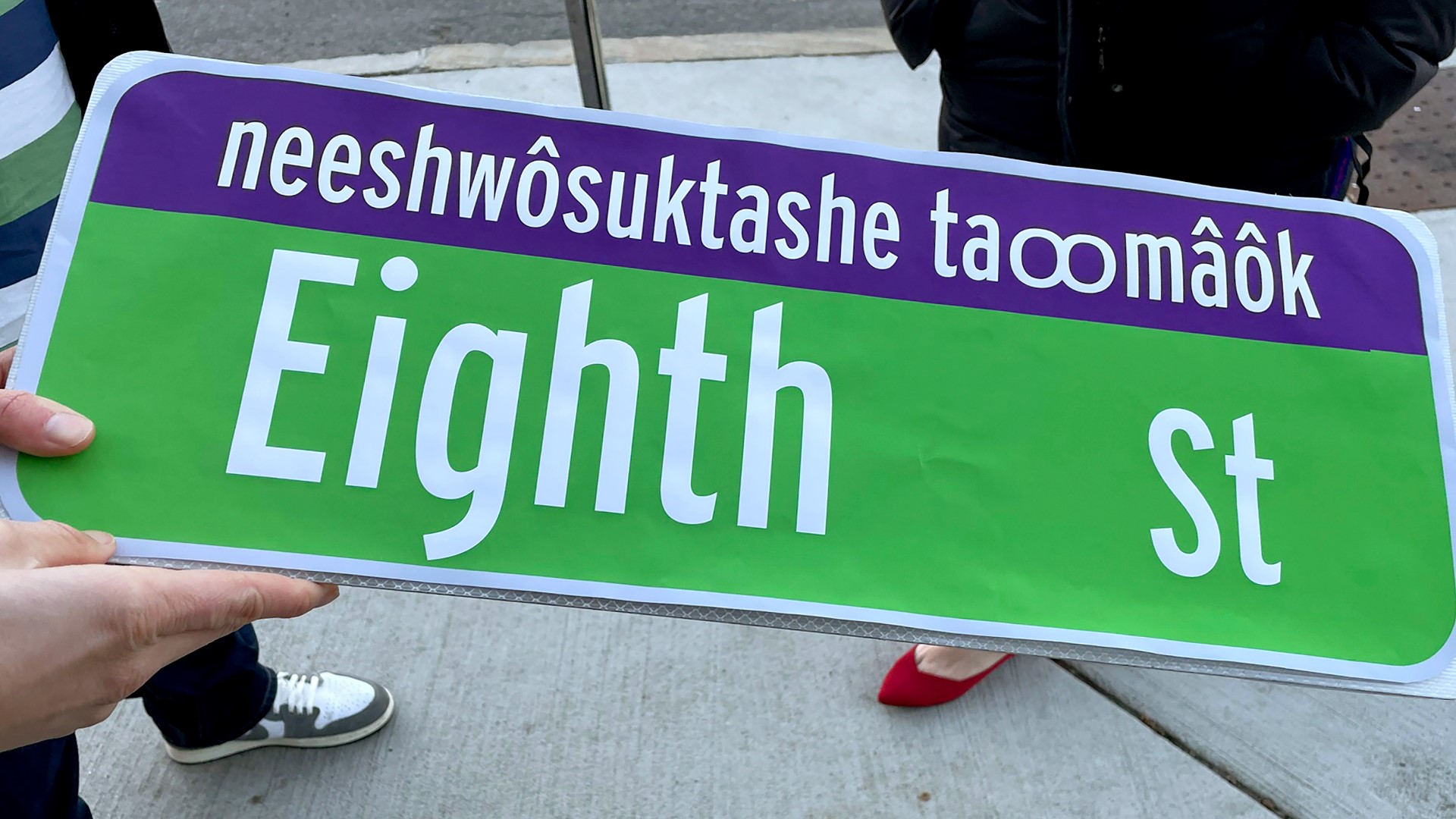 More US states add Native American translations to street signs | 9news.com