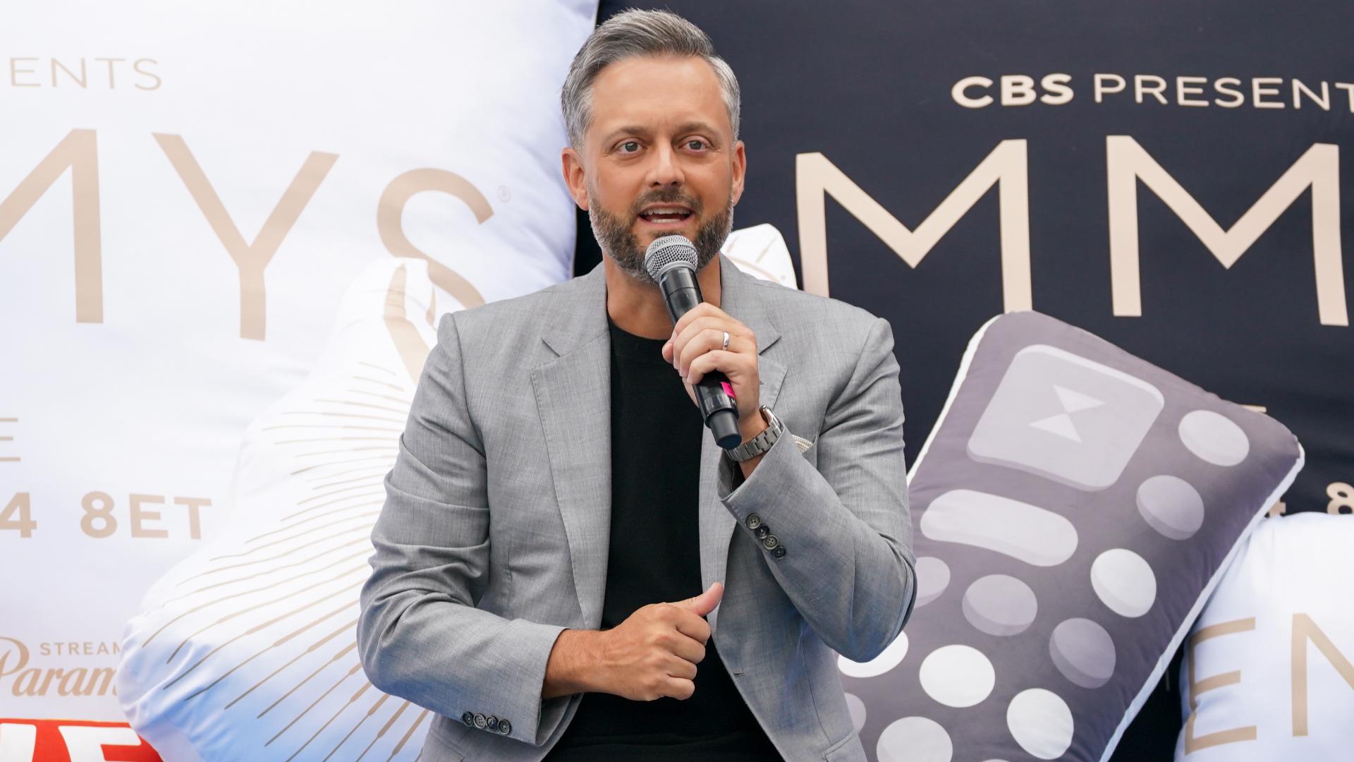Nate Bargatze breaks comedy records at Denver's Ball Arena | 9news.com