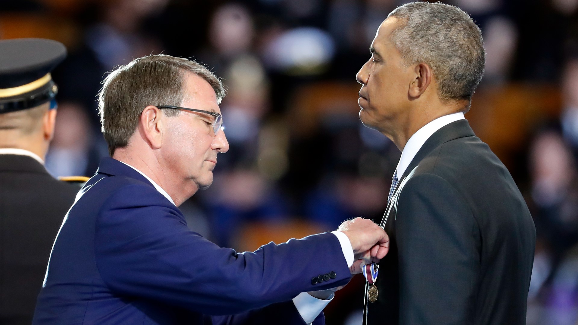 Ash Carter, Obama-era defense secretary, dies at 68 | 9news.com