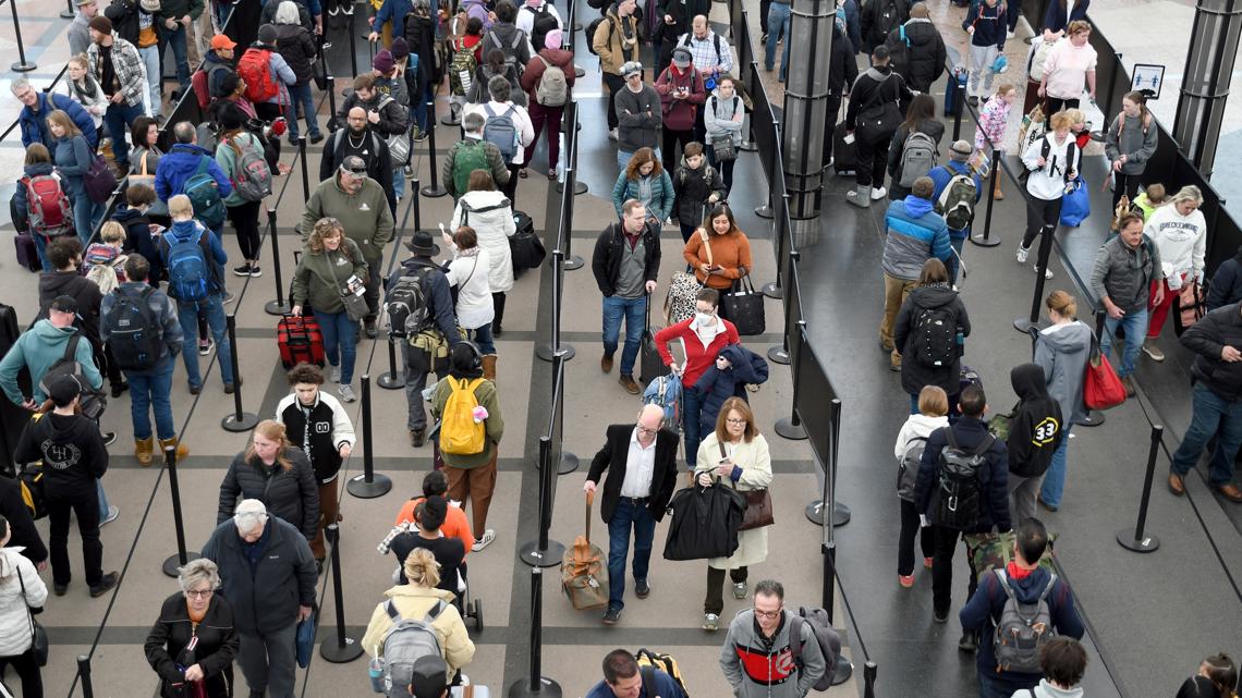 TSA projects screening more than 3 million passengers Friday | 9news.com