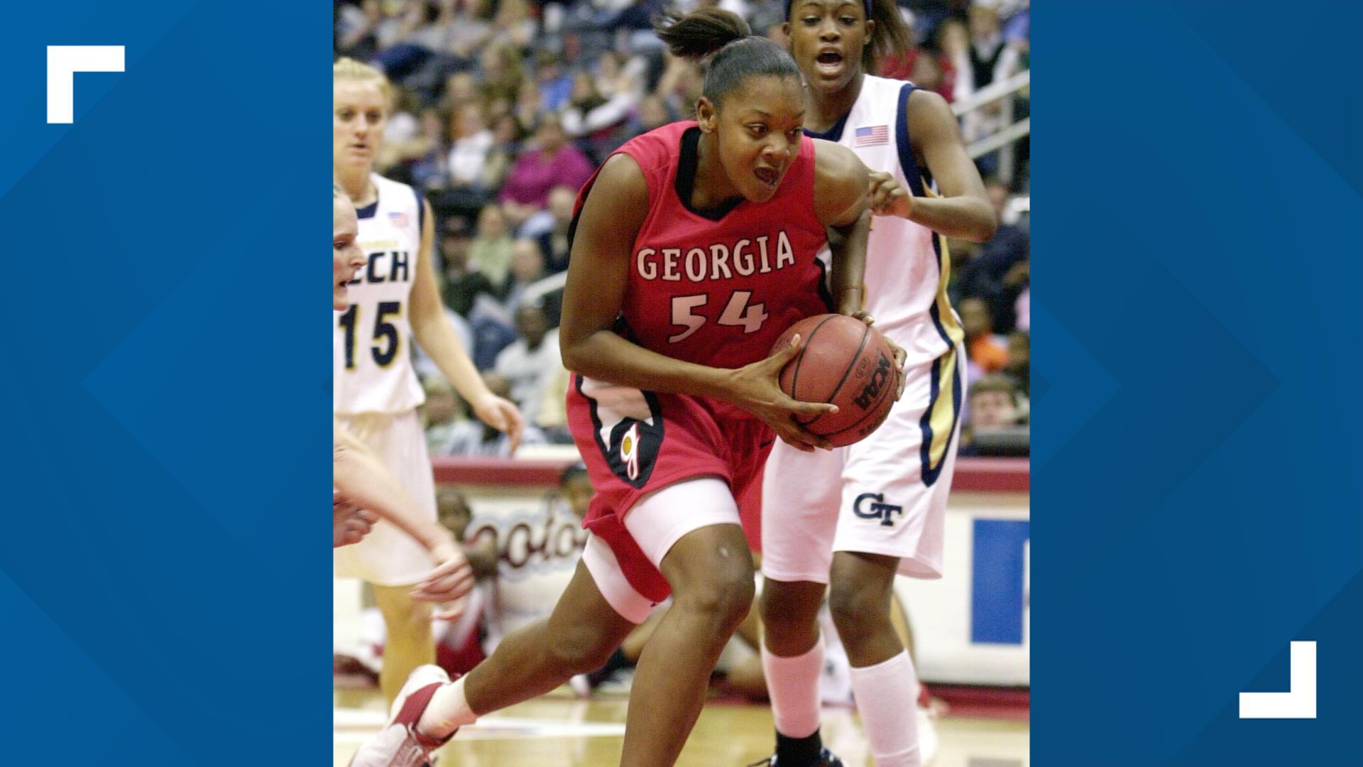 Kara Braxton, two-time WNBA champion, dies at 43 | 9news.com