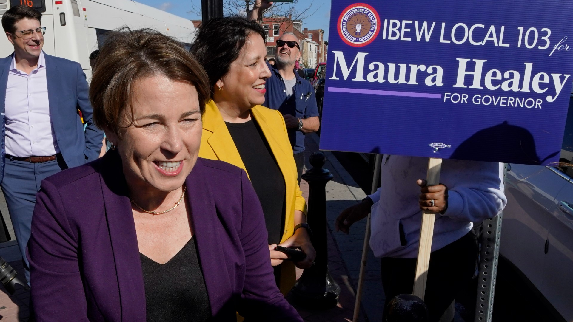 Maura Healey becomes 1st lesbian elected Massachusetts governor | 9news.com