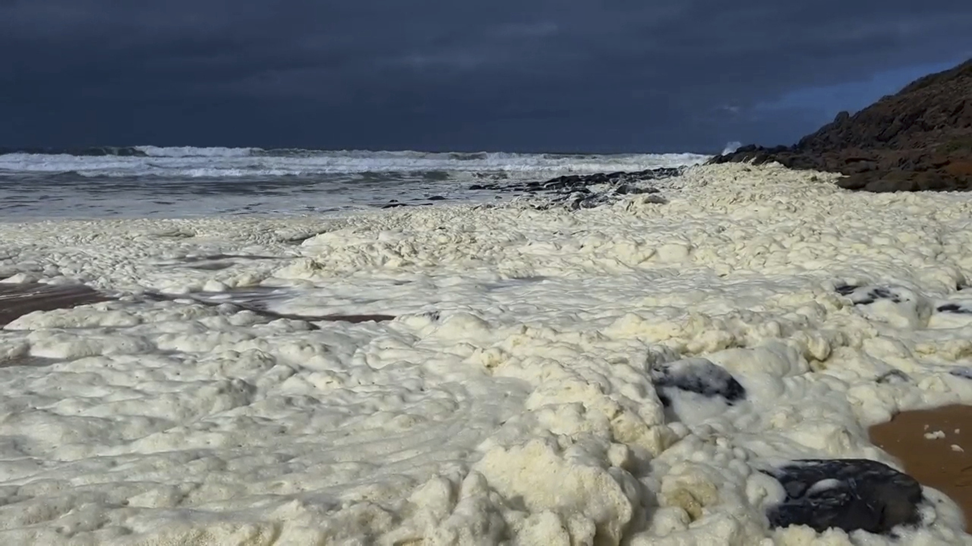 Strange foam washing up on Australian beaches | 9news.com
