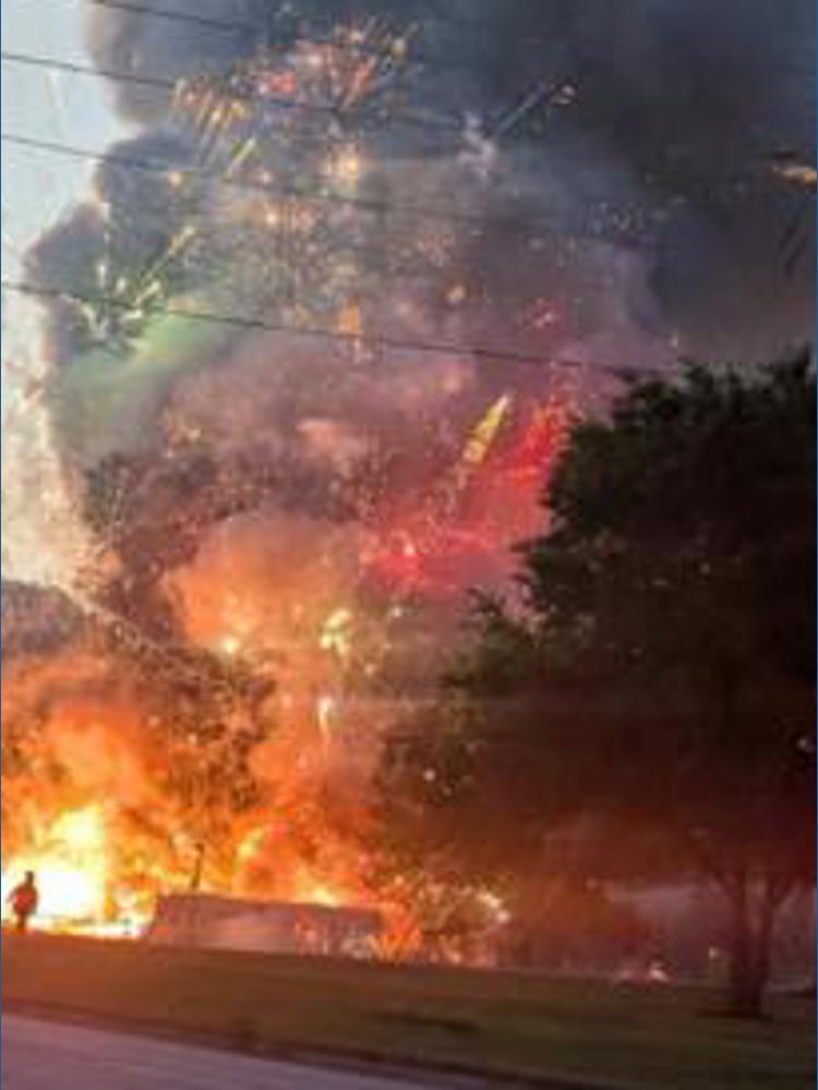 VIDEO: Fireworks stand goes up in flames, launching an unplanned show ...