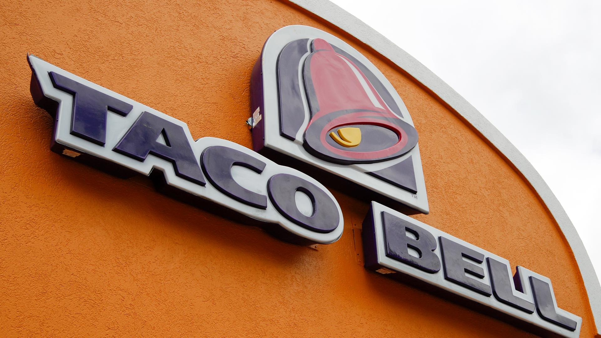 Taco Bell puts fans in charge with new menu items | 9news.com