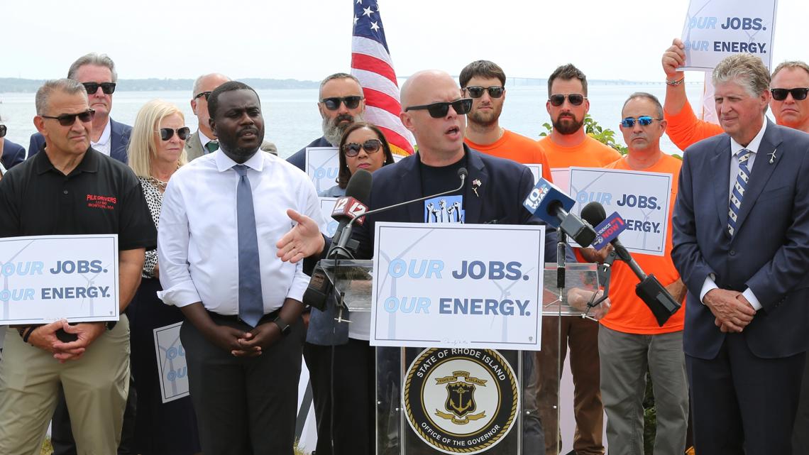 Trump cancels $679M for offshore wind projects | 9news.com