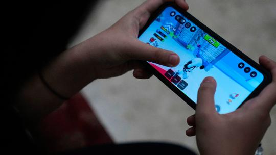 Oklahoma sues Roblox, AG claims online game 'exploited minors' | 9news.com