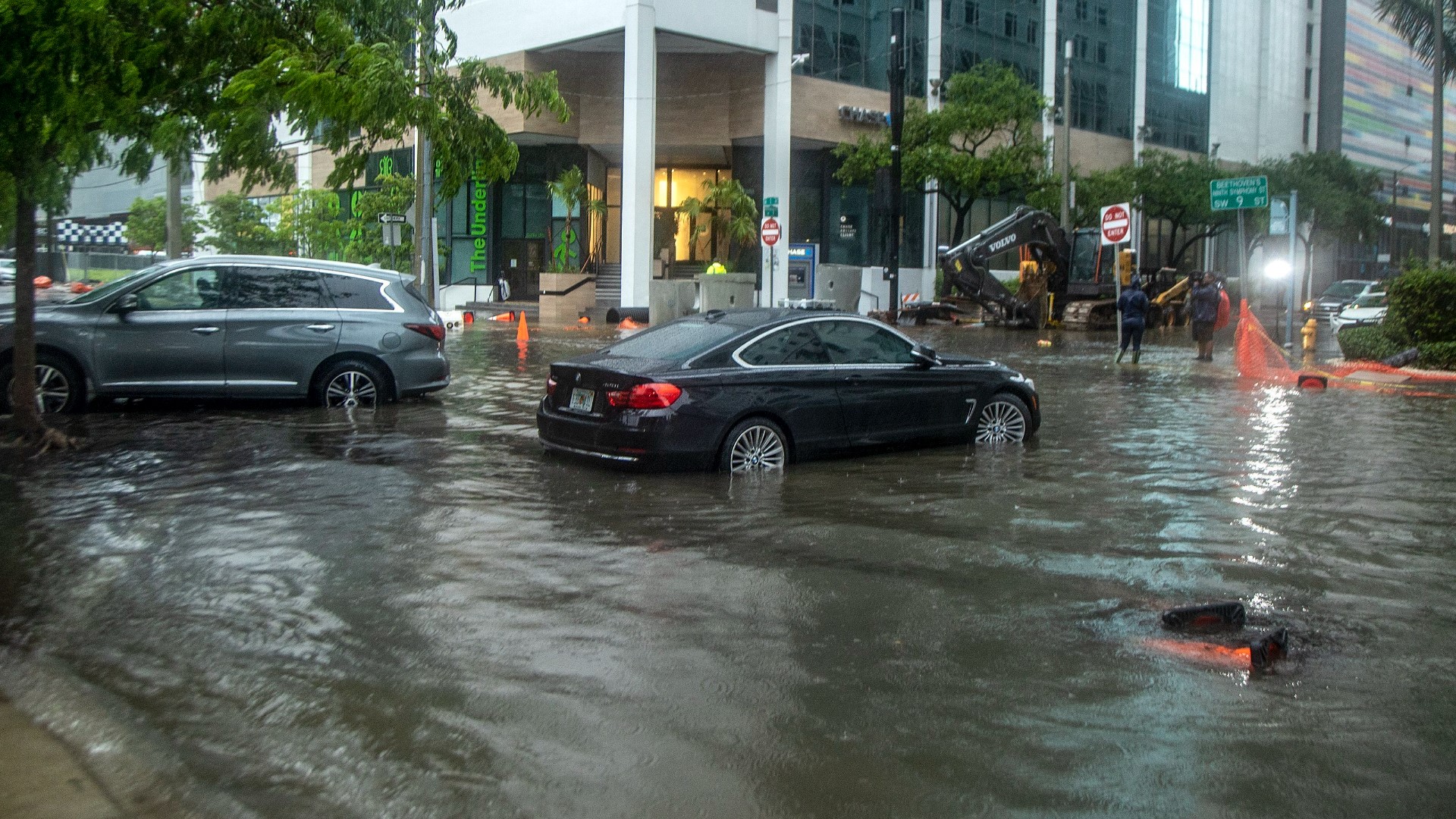 Flooding hits Miami, Florida, as Tropical Storm Alex forms | 9news.com