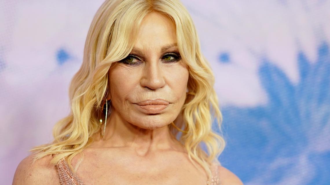 Donatella Versace steps down as head of Versace, end of an era for ...