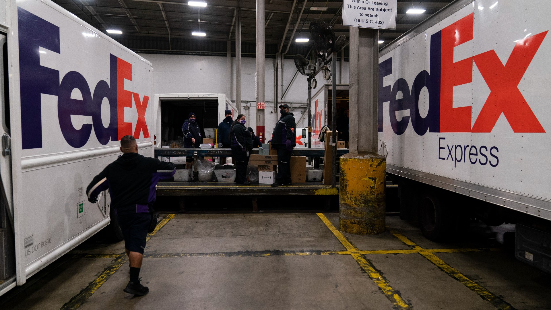 FedEx launches same-day delivery service for small businesses to ...