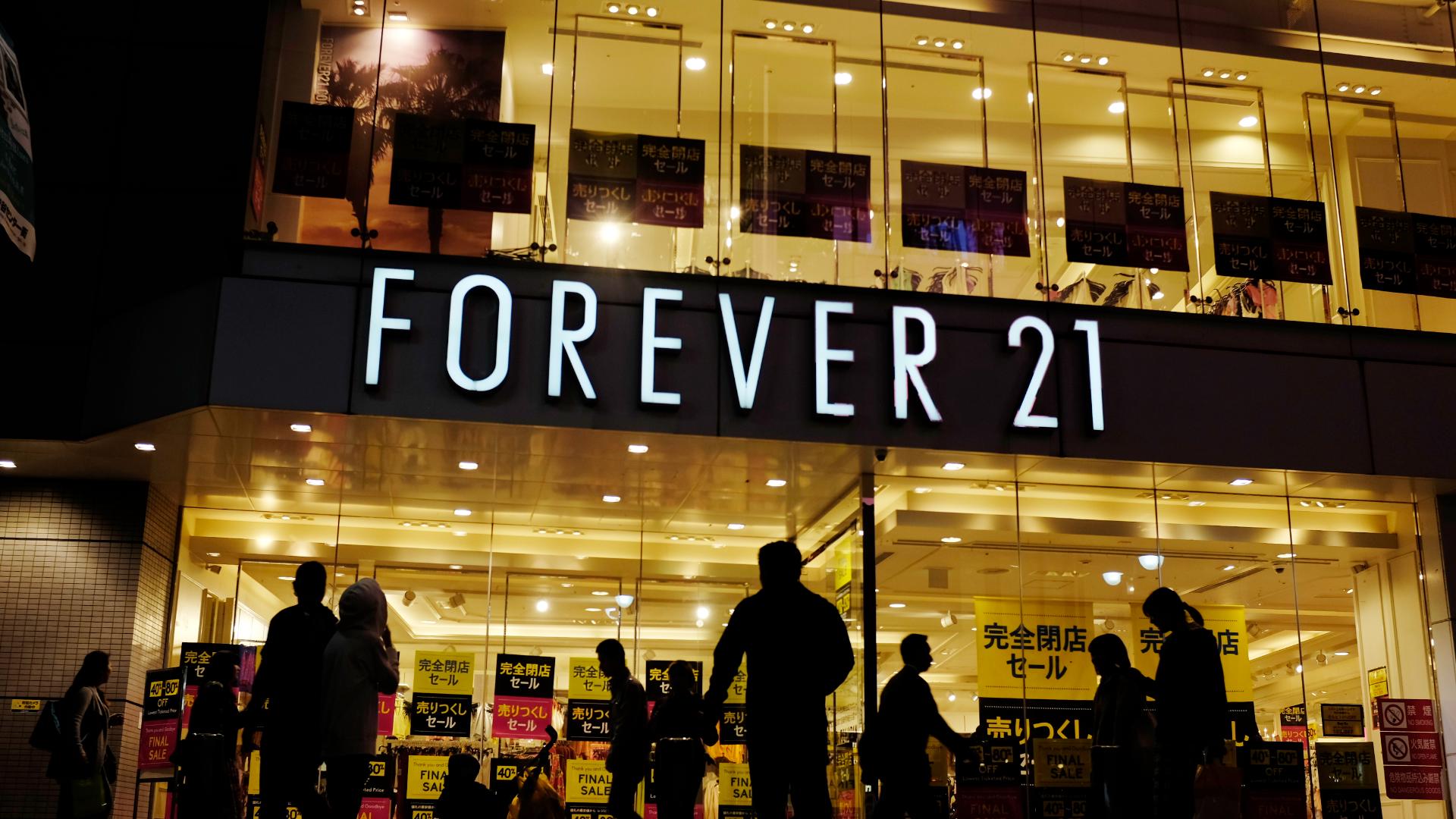 Forever 21 files for bankruptcy amid fading US mall traffic | 9news.com
