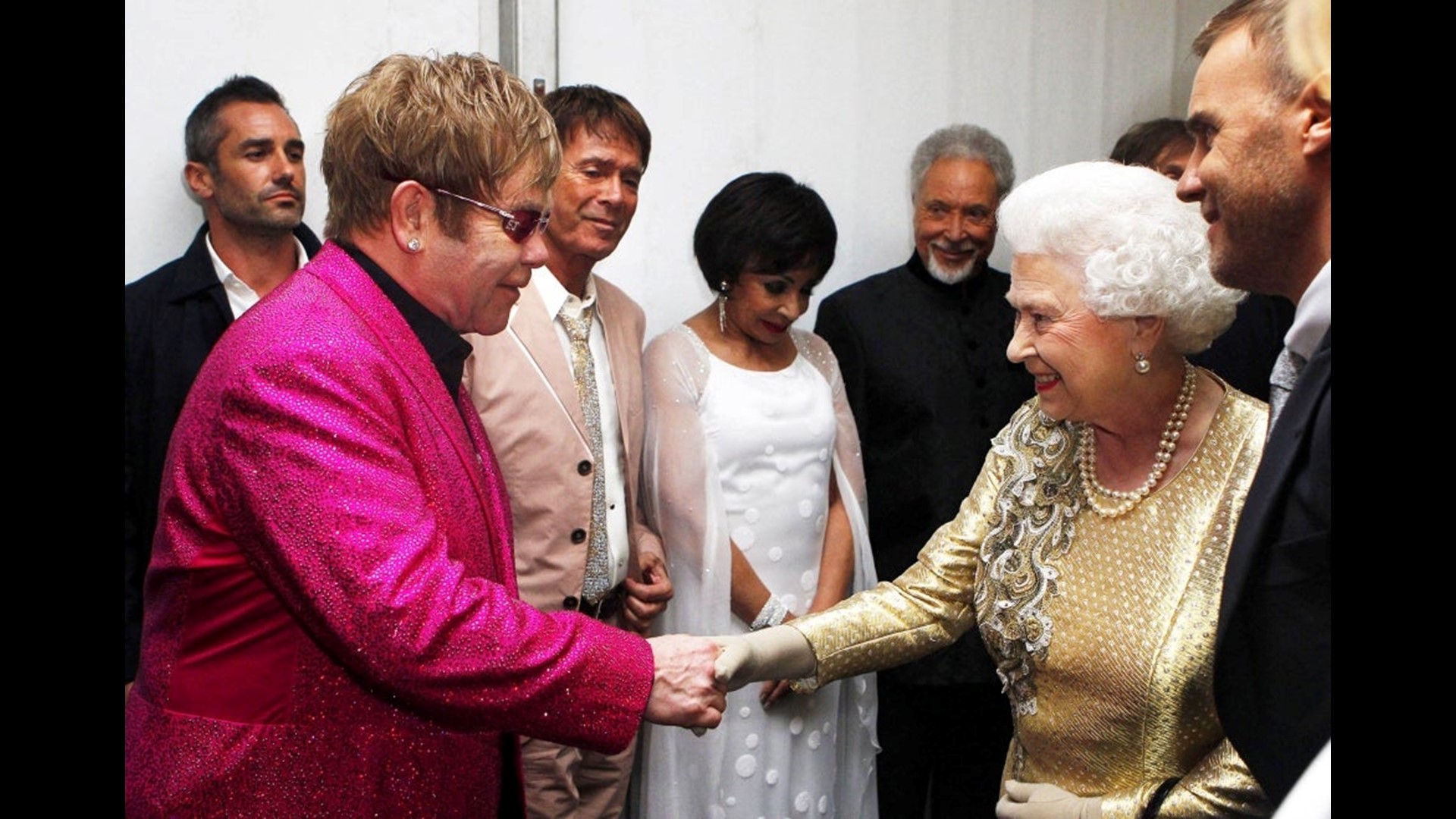 Elton John Reflects on Queen Elizabeth II's 'Inspiring' Legacy | 9news.com