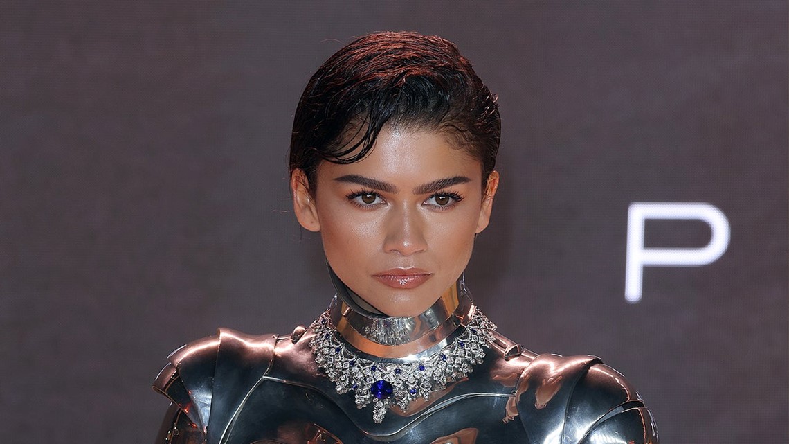 Zendaya Transforms Into a Couture Robot for 'Dune: Part Two' Premiere ...