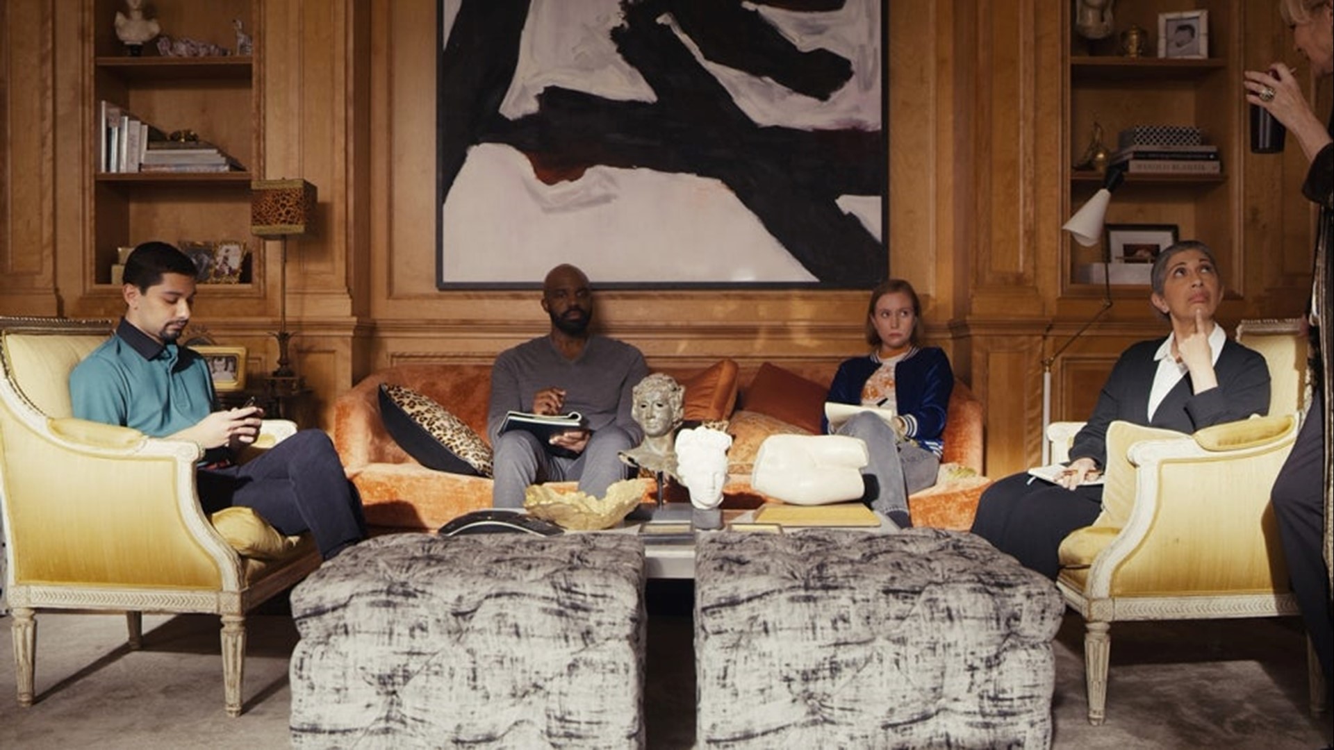 'Hacks' Cast and Crew Tease Hilarious, Guest Star-Filled Season 2 ...