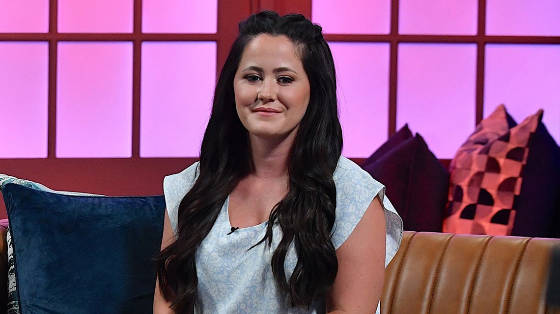 Jenelle Evans Says She's Now Homeschooling Her Kids, Claims School Is ...