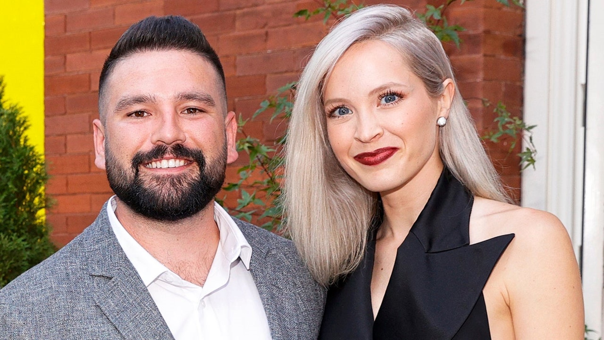 Dan + Shay Singer Shay Mooney Welcomes Baby No. 3 -- See the First ...