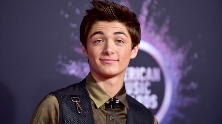 'HSMTMTS': Asher Angel and 'Dear Evan Hansen' Star Join Season 2 ...