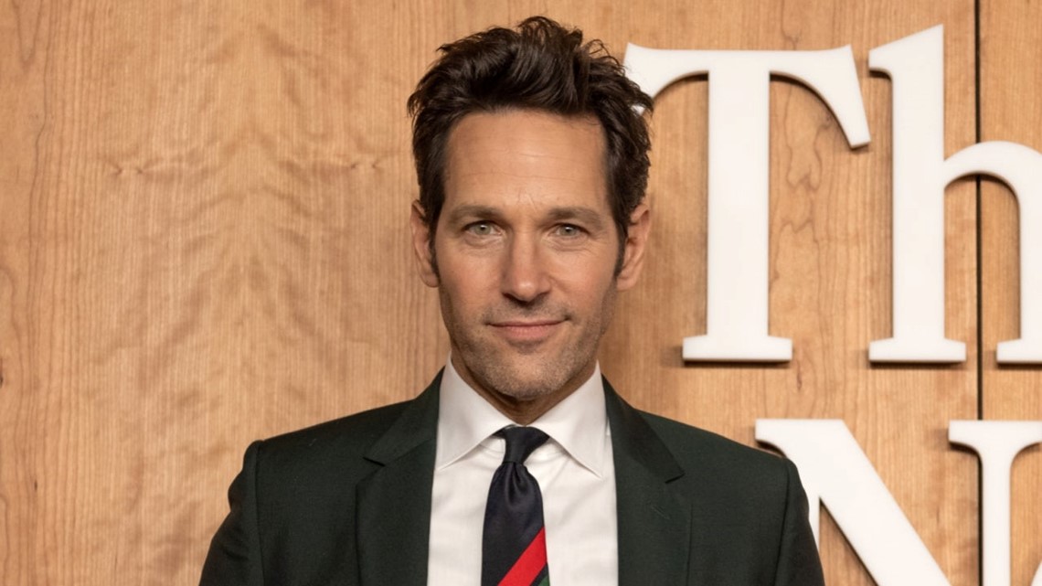 Paul Rudd Befriends Middle Schooler After Classmates Refuse to Sign His ...