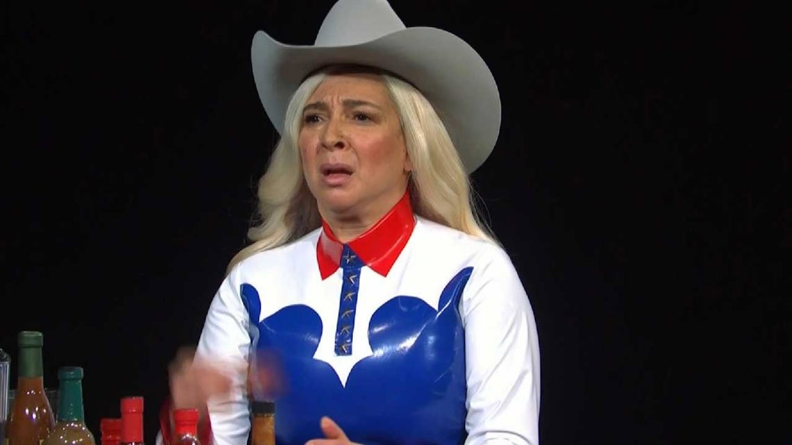 'Saturday Night Live': Maya Rudolph's Beyonce Returns to 'Hot Ones' for ...