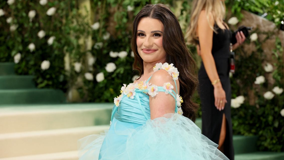 Pregnant Lea Michele Bares Baby Bump in New 'Self Care' Pics | 9news.com