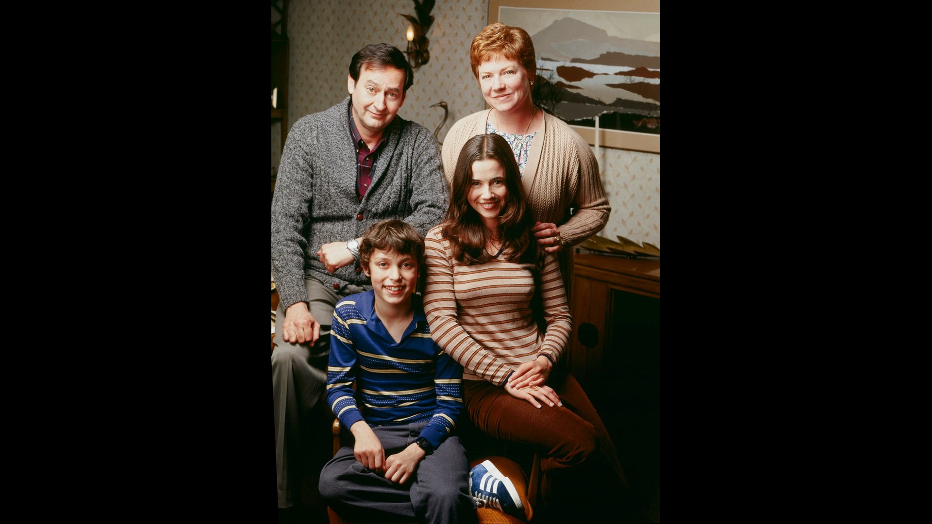 Joe Flaherty, 'Freaks and Geeks' Actor, Dead at 82 | 9news.com