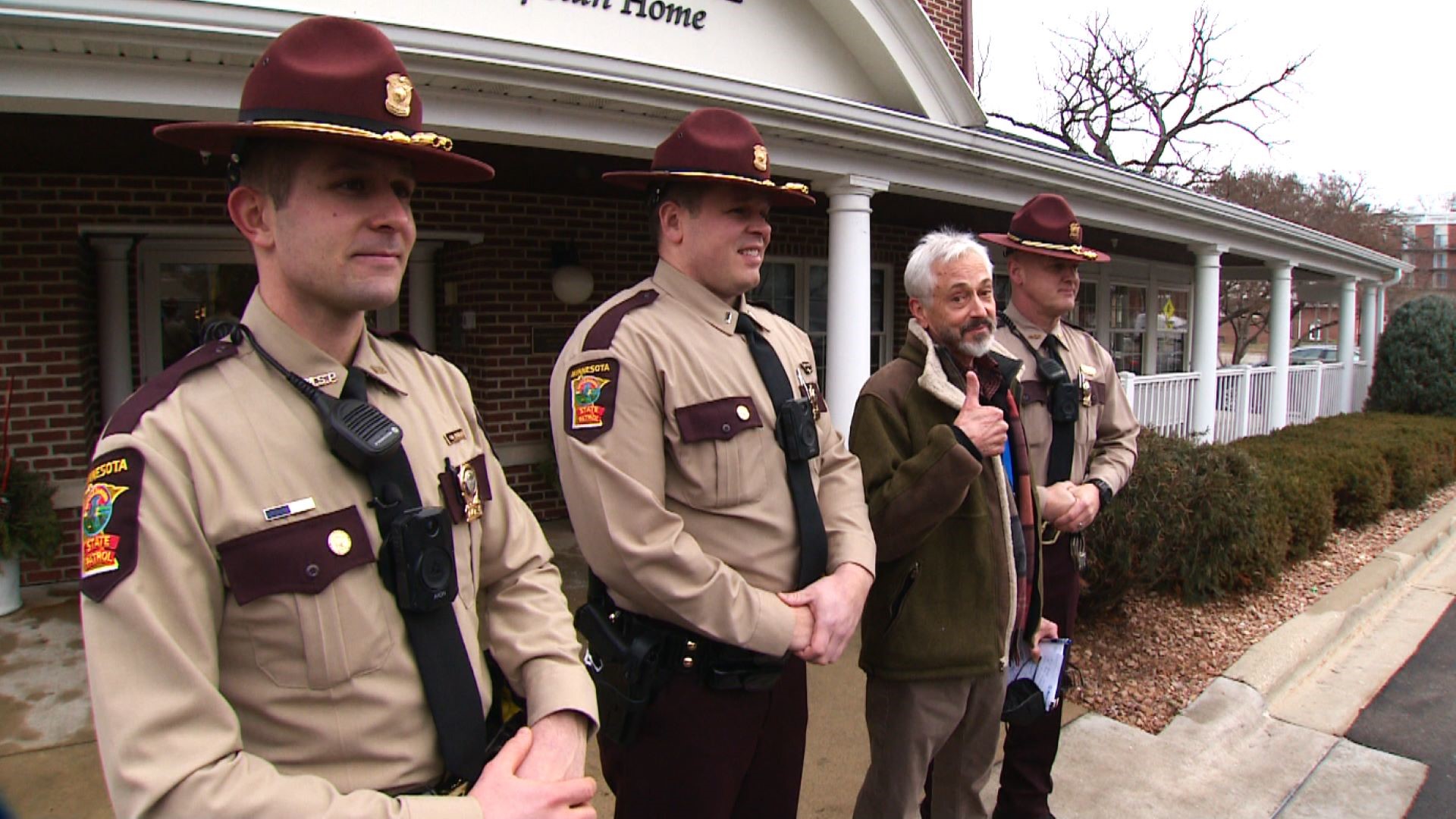 Minnesota state troopers deliver heart amid road construction | 9news.com