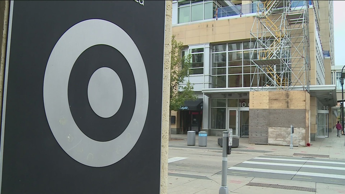 Target lowers prices on 3,000 food and household items | 9news.com