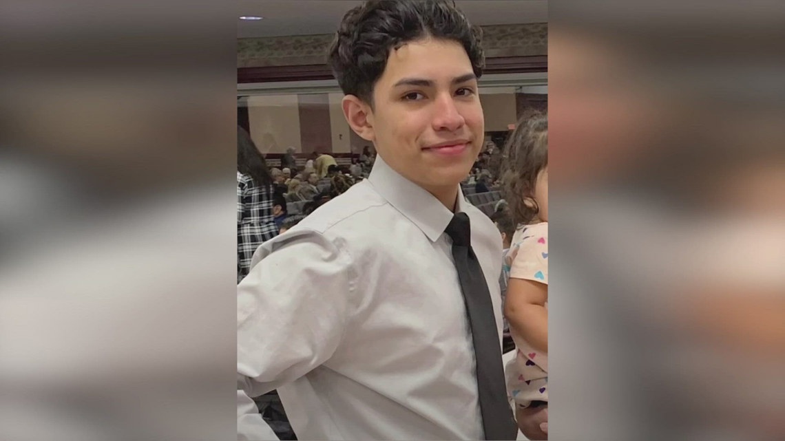 17-year-old taken off life support after falling from vehicle while ...